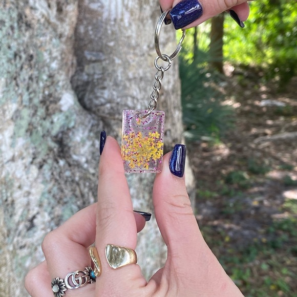 Accessories | Yellow Flower Pink Glitter Resin Keychain | Poshmark